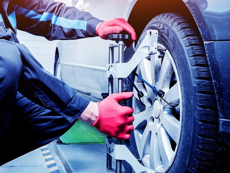 Melloy Nissan Body Shop | Nissan Collision Center Near Me
